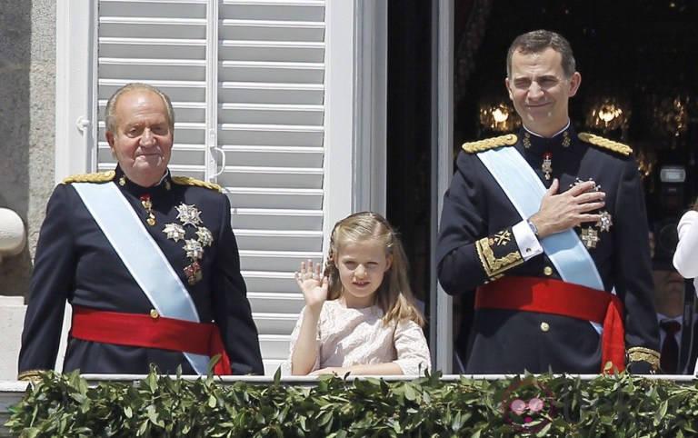 EL REY. Rafael Dávila Álvarez. General de División (R) – General Dávila
